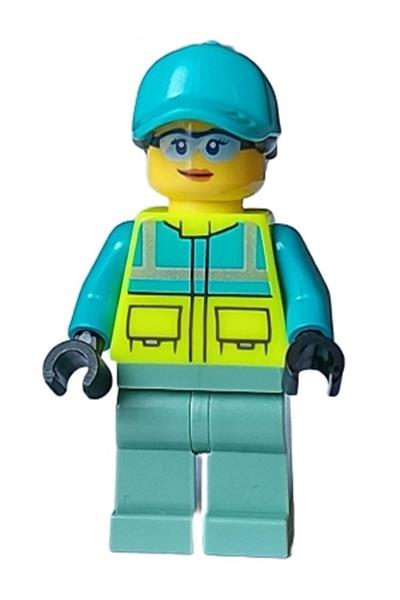LEGO Paramedic Minifigure cty1573 | BrickEconomy