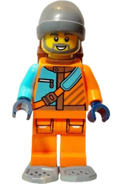 LEGO Arctic Explorer Minifigure cty1825 | BrickEconomy
