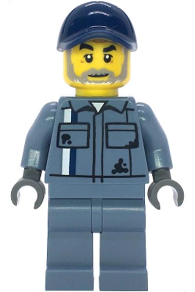 LEGO Scrapyard Worker Minifigure cty1857 | BrickEconomy