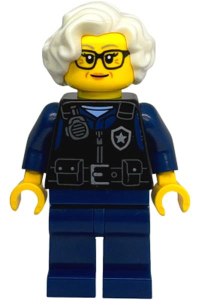 LEGO Officer Lina Brickle Minifigure cty1902 | BrickEconomy