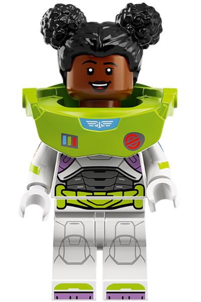 LEGO Izzy Hawthorne Minifigure dis069 | BrickEconomy