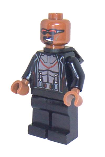 LEGO Blade Minifigure sh713 | BrickEconomy