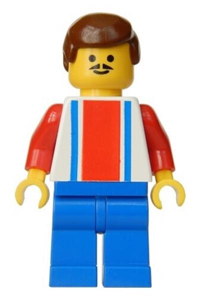 LEGO Soccer Player Red & Blue Team soc049 | BrickEconomy