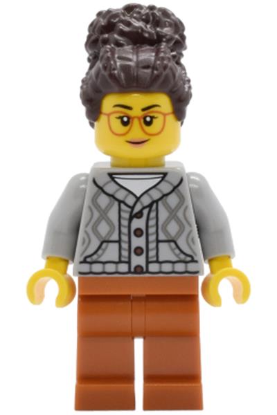 LEGO Tudor House Inn Owner Minifigure twn514 | BrickEconomy