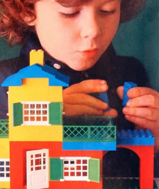 LEGO Minitalia Sets | BrickEconomy