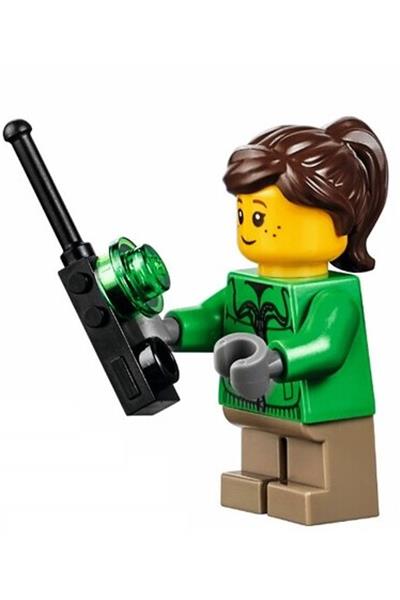 LEGO Winter Holiday Train Girl Minifigure hol075 | BrickEconomy