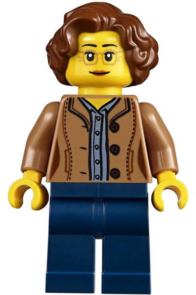 LEGO Female Minifigure twn384 | BrickEconomy