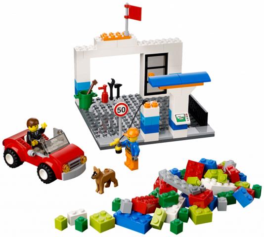 LEGO 10659-2 Juniors Vehicle Suitcase | BrickEconomy