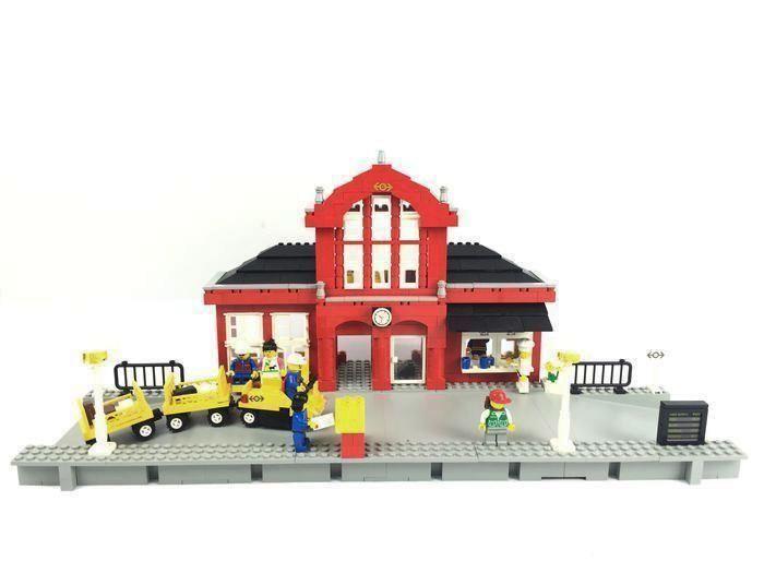 LEGO 2150 Train Station | BrickEconomy