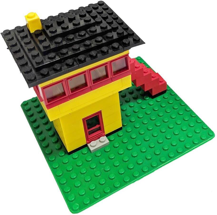 LEGO 340-3 Railroad Control Tower | BrickEconomy