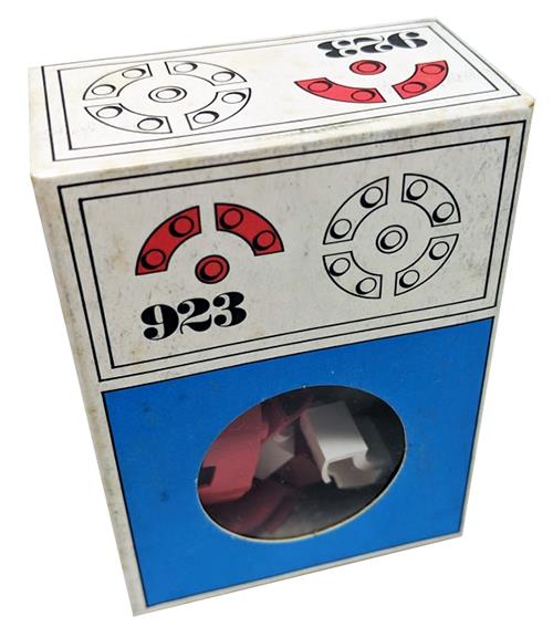 LEGO 923 50 Bricks Curved and Round | BrickEconomy