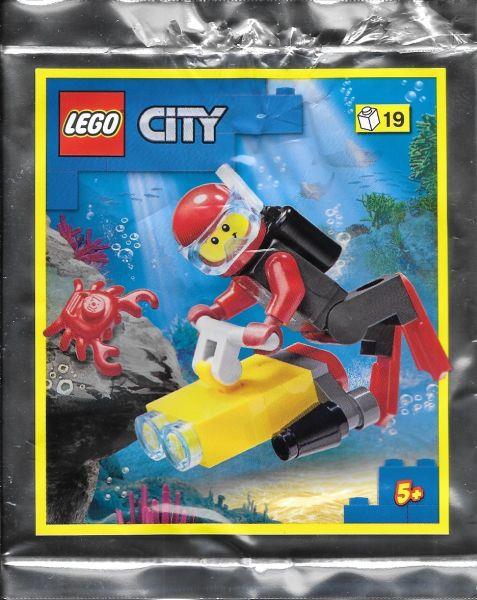 LEGO 952107 City Diver and Crab | BrickEconomy
