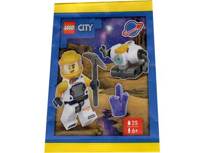 LEGO 952405 City Astronaut and Robot | BrickEconomy