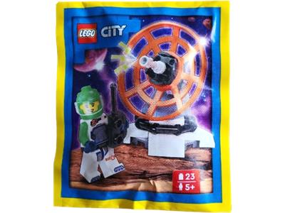 LEGO 952411 City Astronaut with Space Satellite | BrickEconomy